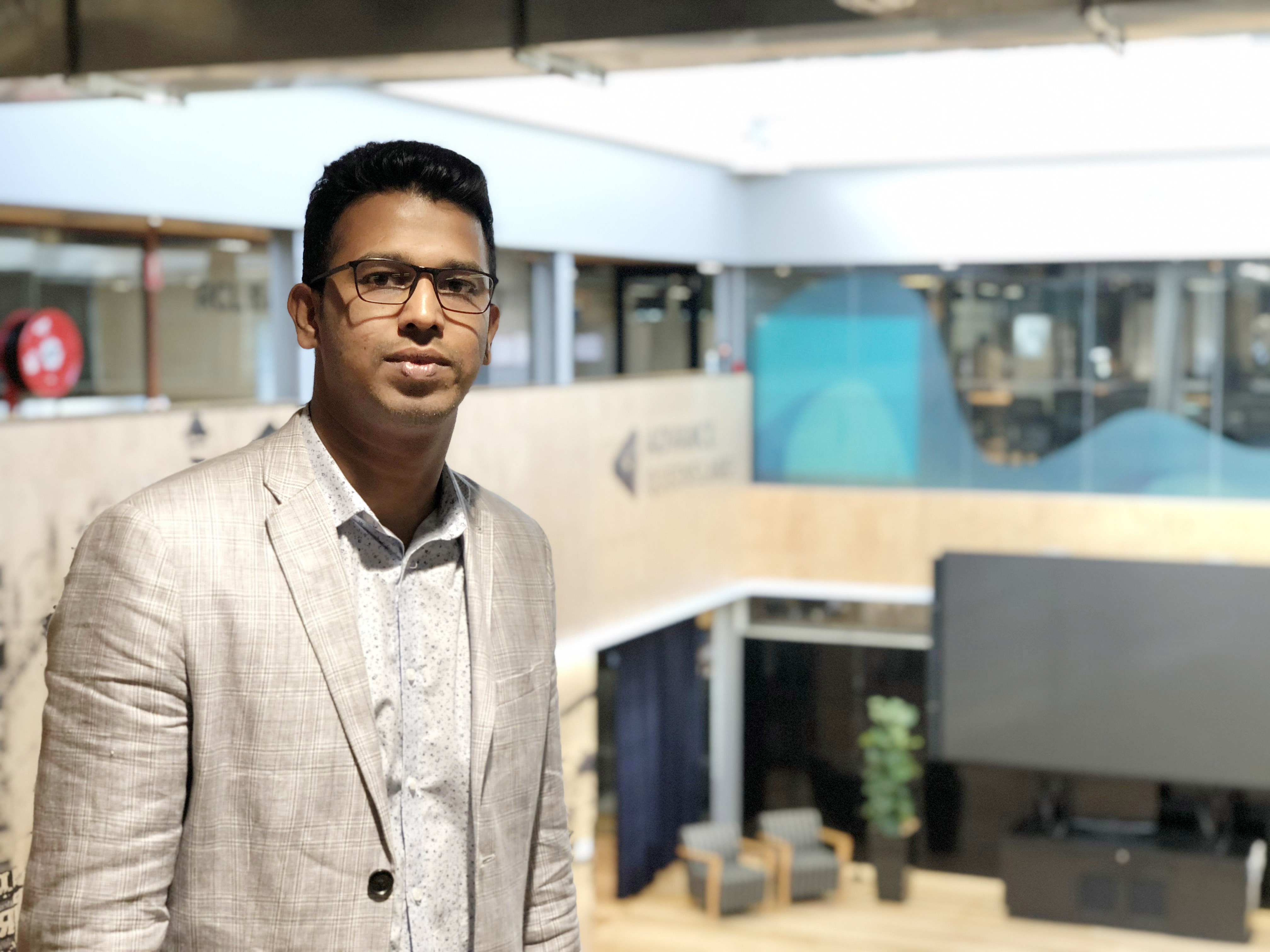 Kiran Das Wins Young Professional of the Year Award | Sarina Russo